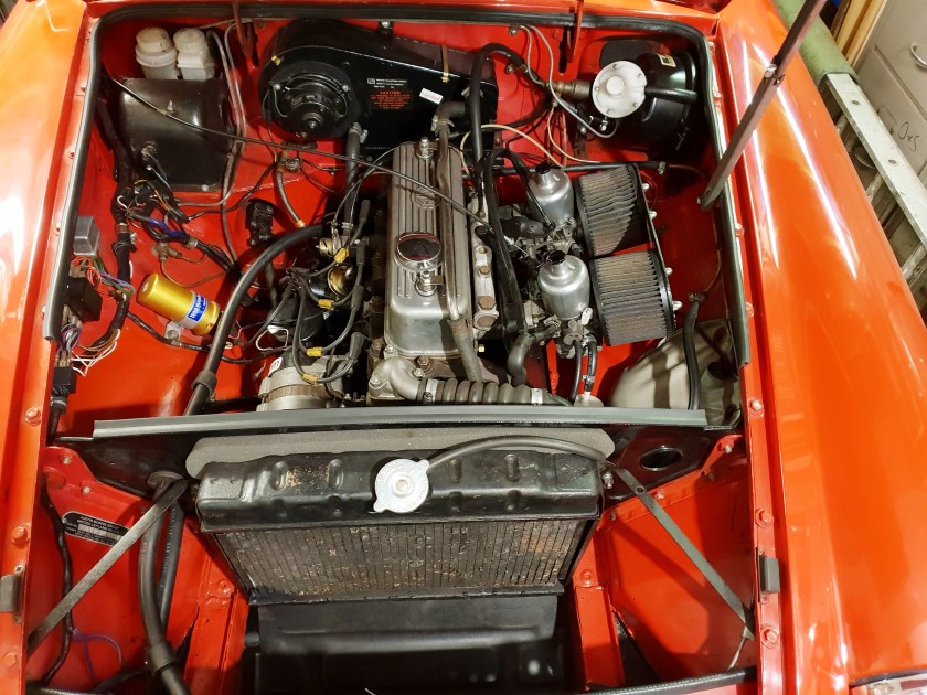 Engine Bay after some tidying up – MGB tips mods and maintenance