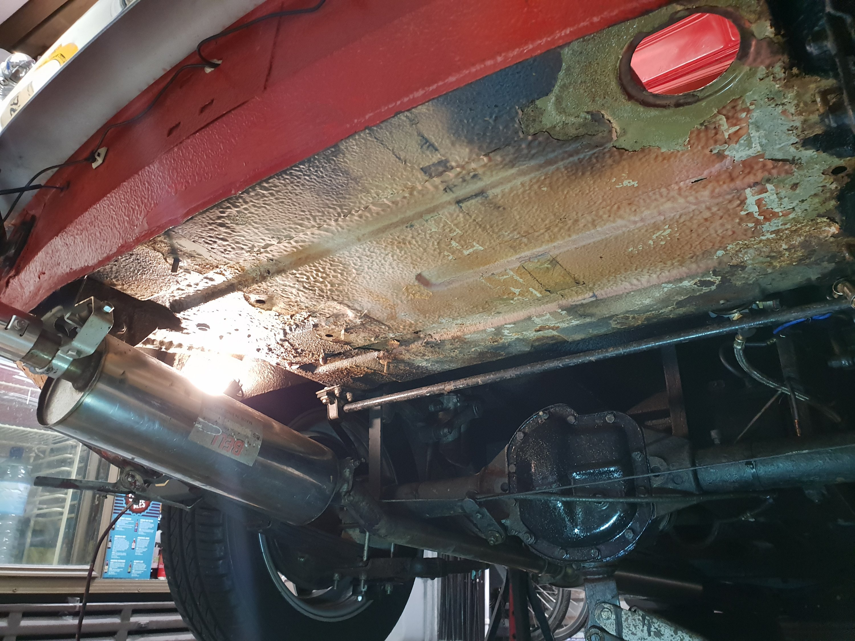 Fuel tank removal – MGB tips mods and maintenance