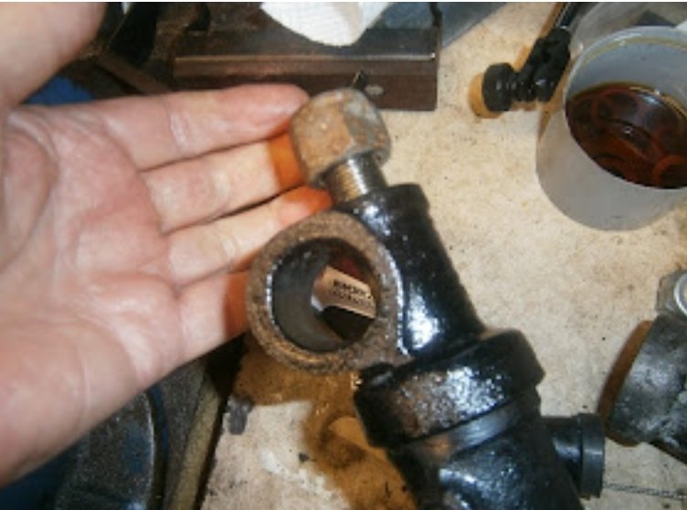 MGB GT Rubber Bumper Limited Edition Restoration and Maintenance: King ...